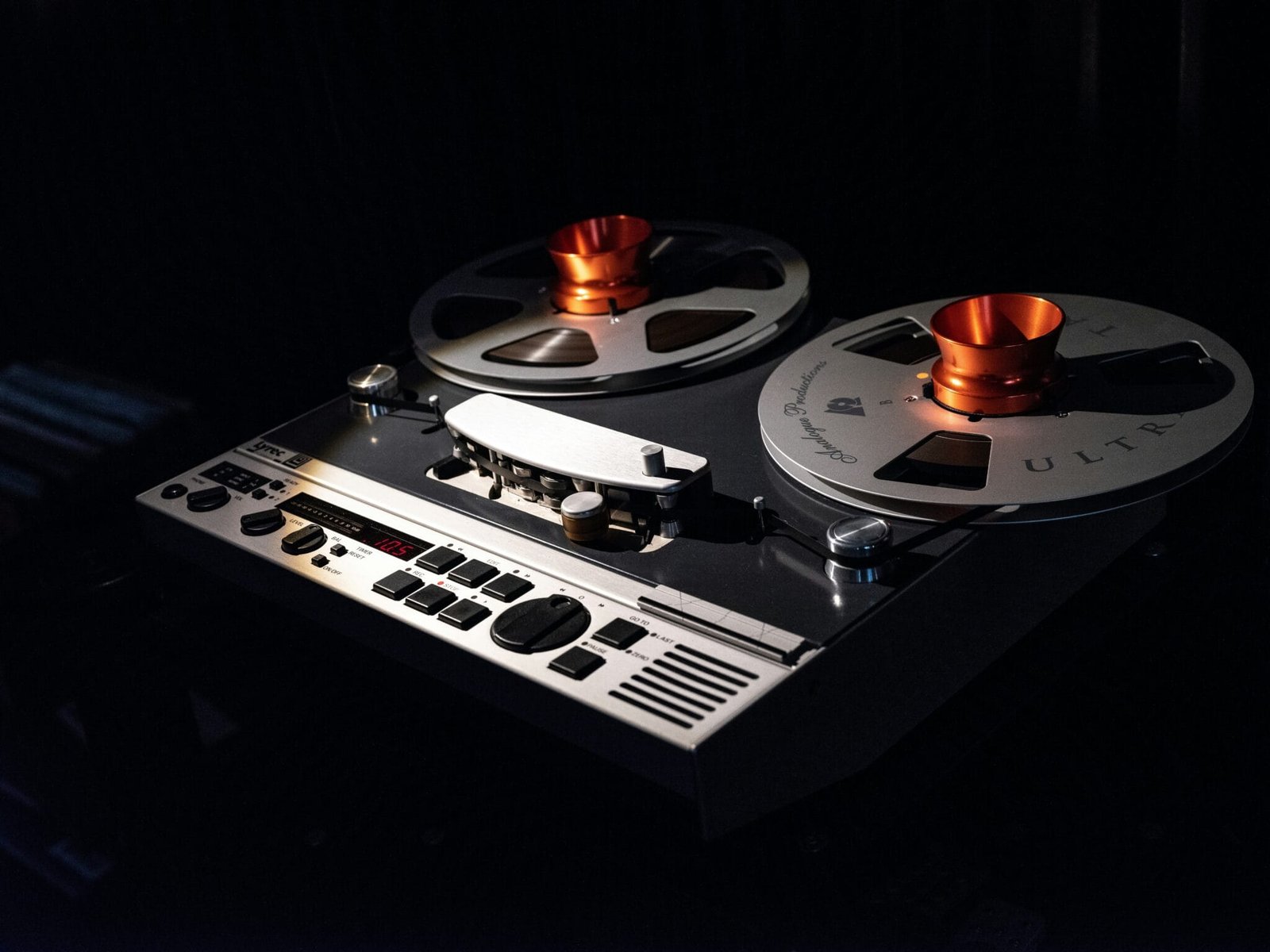 15 Gadgets from the 60s and 70s That Were the Height of Cool – Takes Me ...