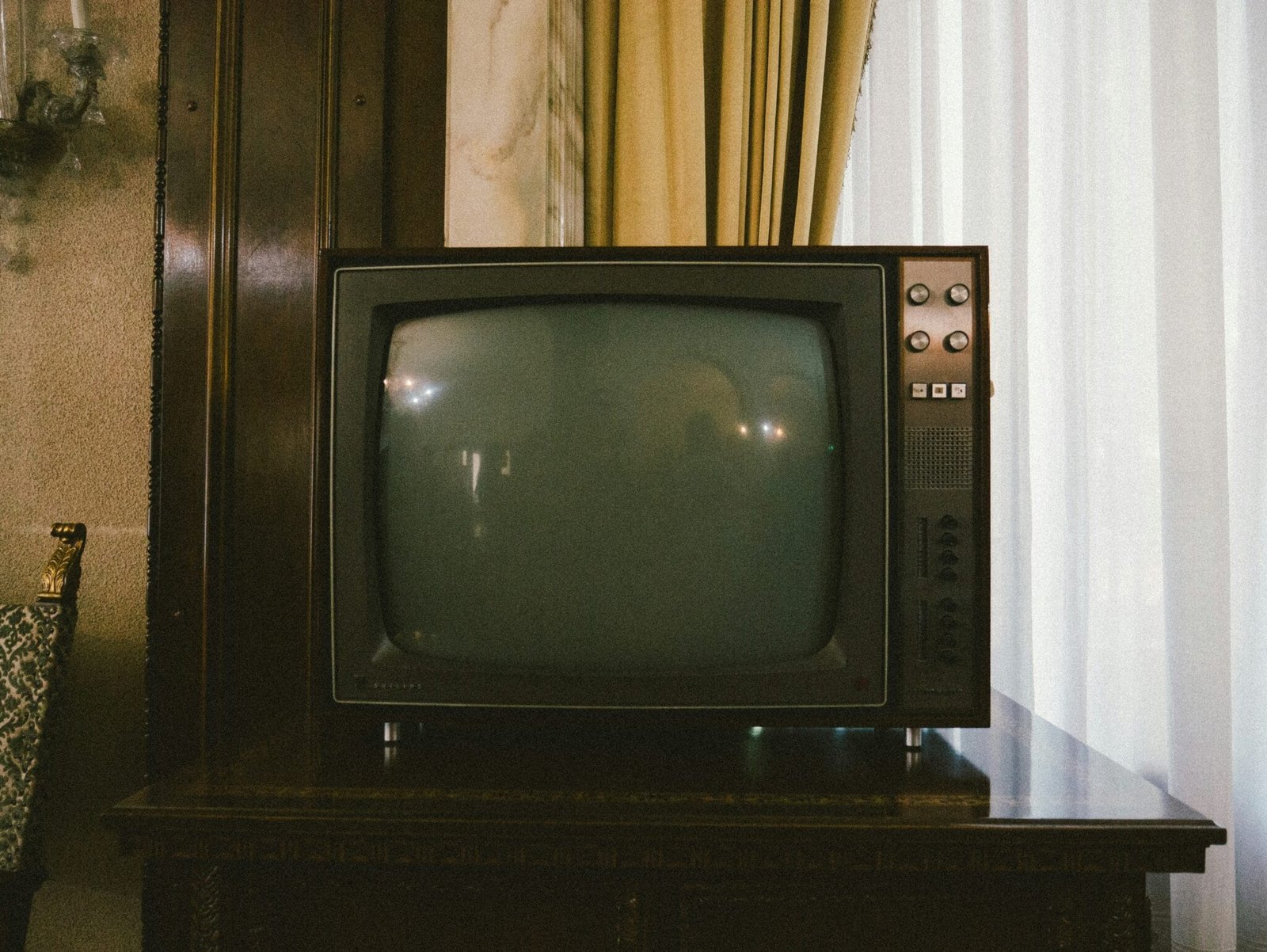 What We Miss About Life Before the Internet: 13 Ways It Made Us Closer ...