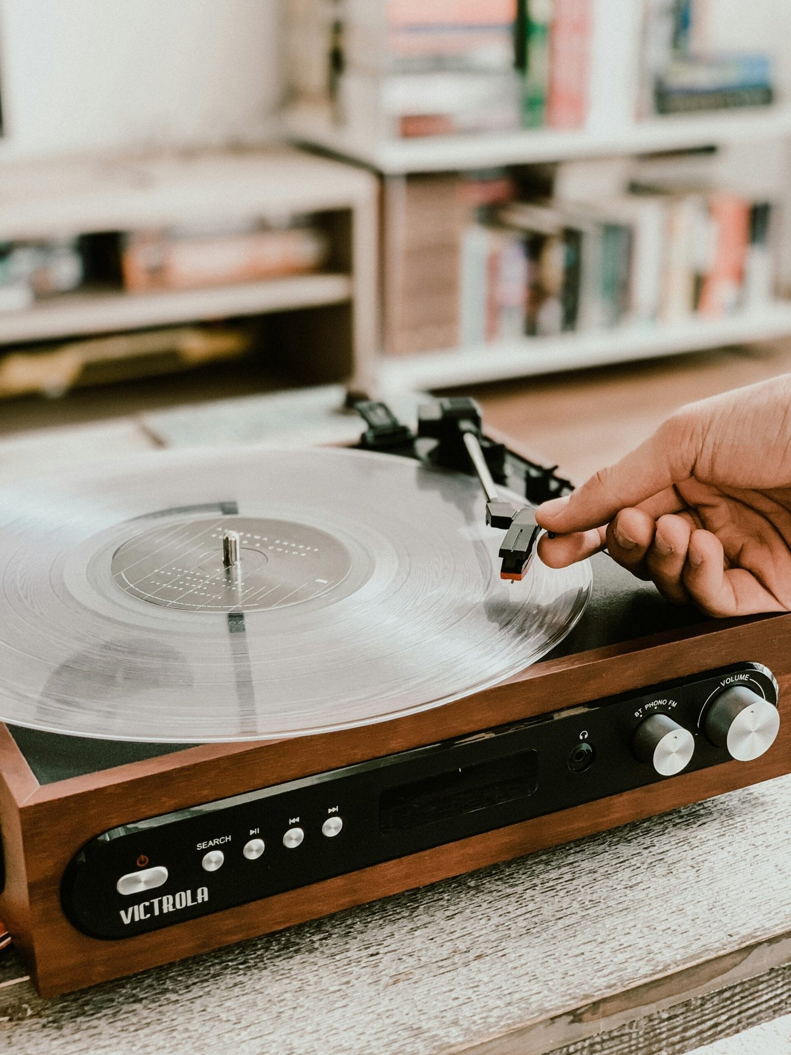 15 Gadgets from the 60s and 70s That Were the Height of Cool – Takes Me ...