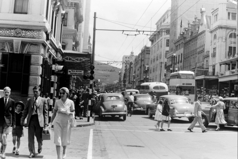 14 Photos Taken 75 Years Ago Show What Life was Like in 1954 – Takes Me ...