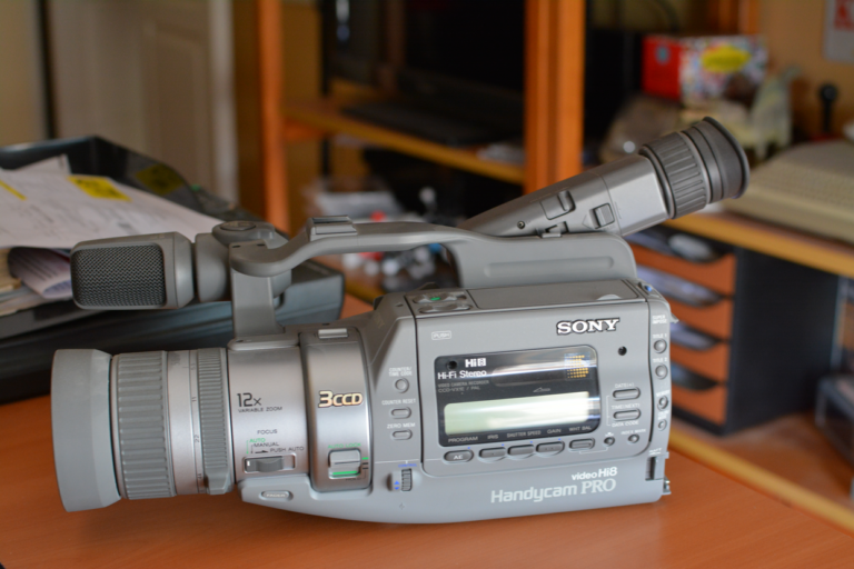 13 Iconic Gadgets from the ’80s That Changed Everything – Takes Me Back