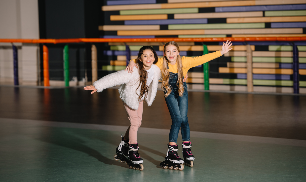 The 12 Most Over-the-Top Roller Skating Rink Trends from the ’70s and ...