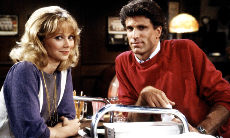 13 TV Couples from the ’80s We All Rooted for (Even If They Were a Mess ...