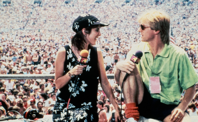 12 Moments on MTV in the ’80s That Made You Drop Everything – Takes Me Back