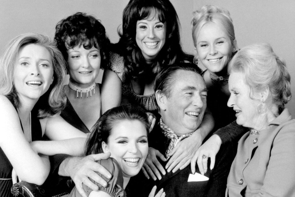 12 Soap Operas from the ’70s That Went Completely Off the Rails (and We ...
