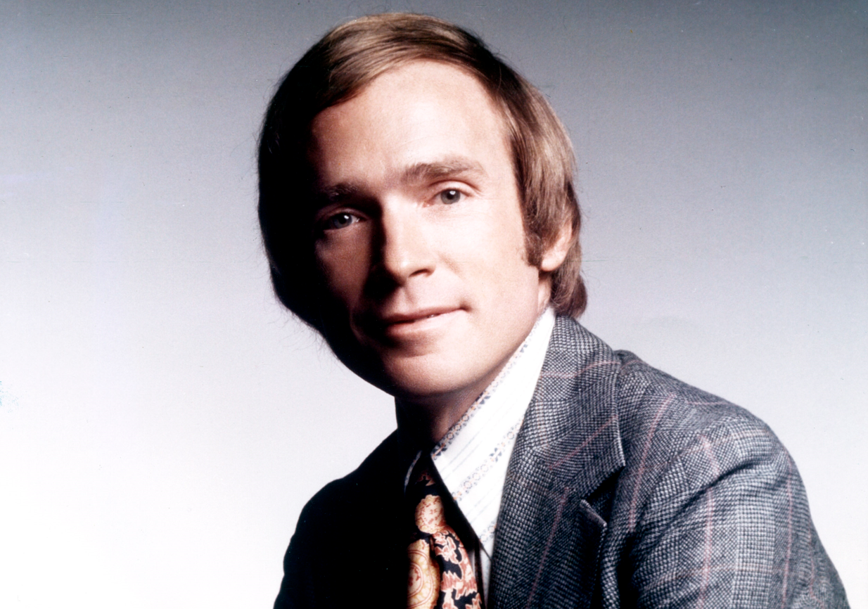 13 Talk Show Hosts from the ’70s That Everyone Talked About at Work the ...
