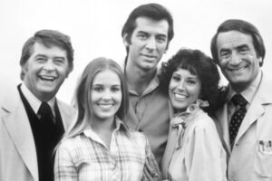 12 Soap Operas from the ’70s That Went Completely Off the Rails (and We ...
