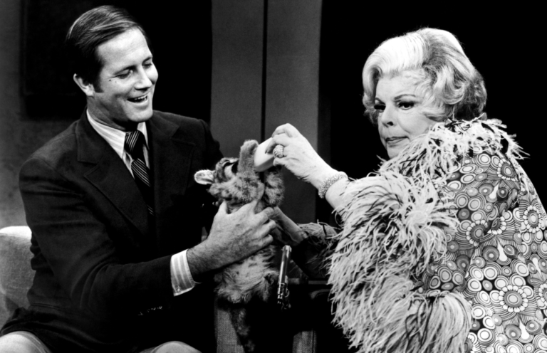 13 Talk Show Hosts from the ’70s That Everyone Talked About at Work the ...