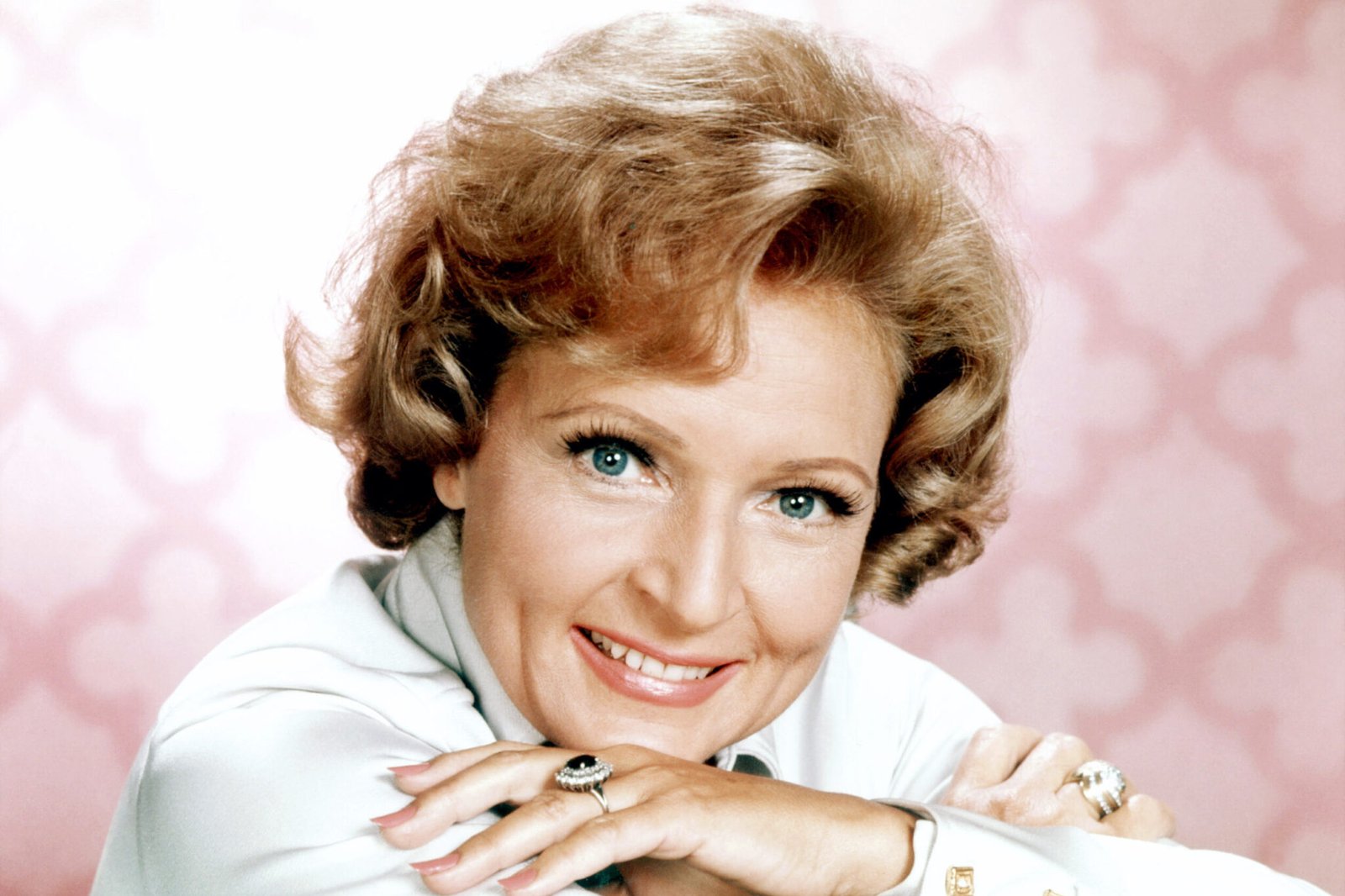 18 ’70s TV Show Guest Stars Who Stole Every Scene – Takes Me Back