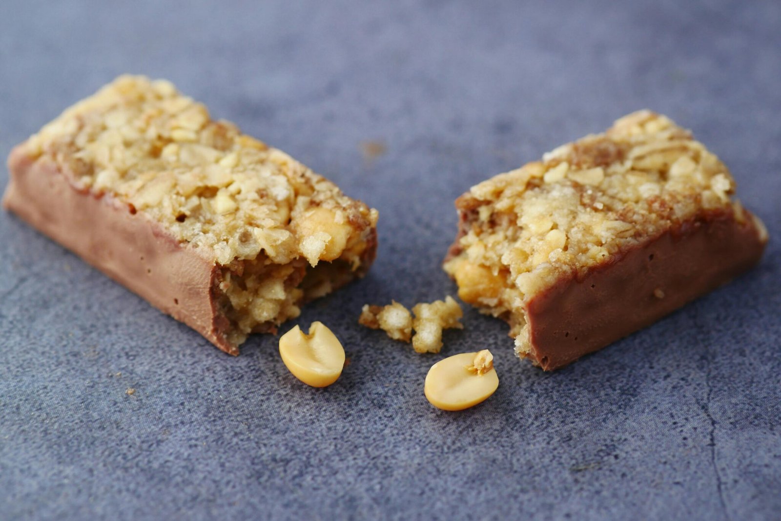12 Forgotten ’80s Candy Bars That Kids Obsessed Over – Takes Me Back